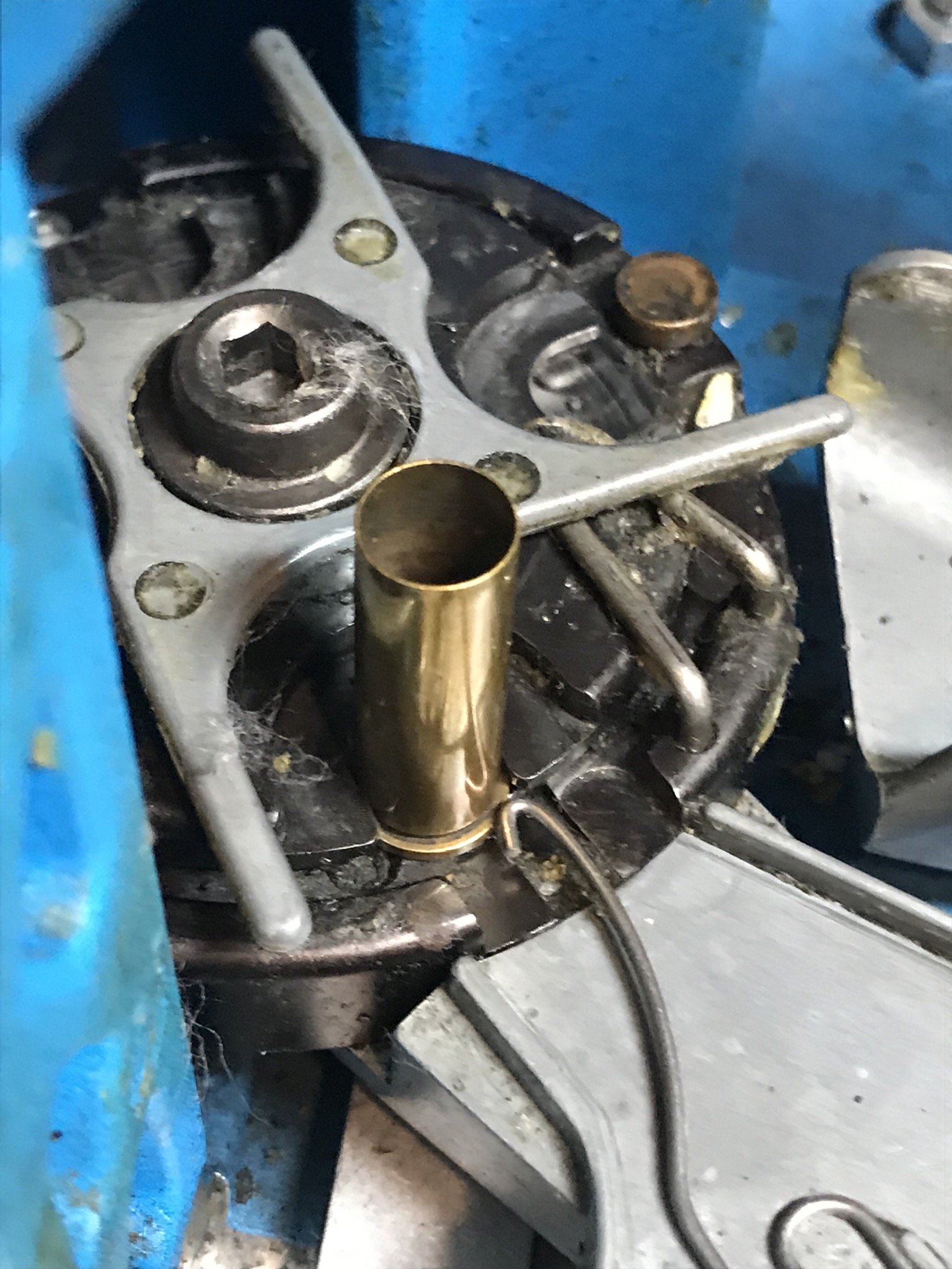 Dillon 550B Cartridge Spring Question - SASS Wire - SASS Wire Forum