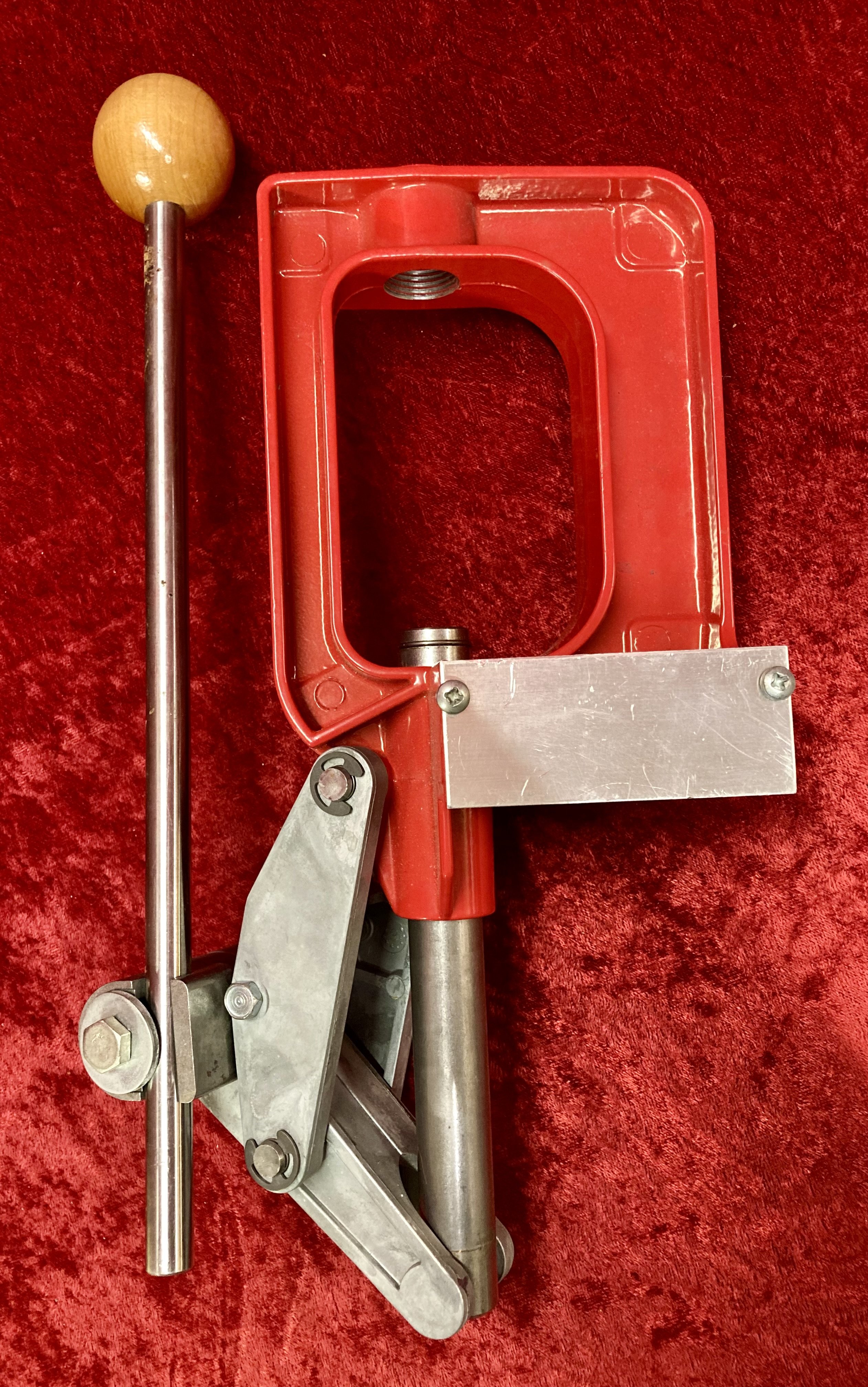 FS: Lee Single-Stage Reloading Press - SOLD - SASS Wire Classifieds ...