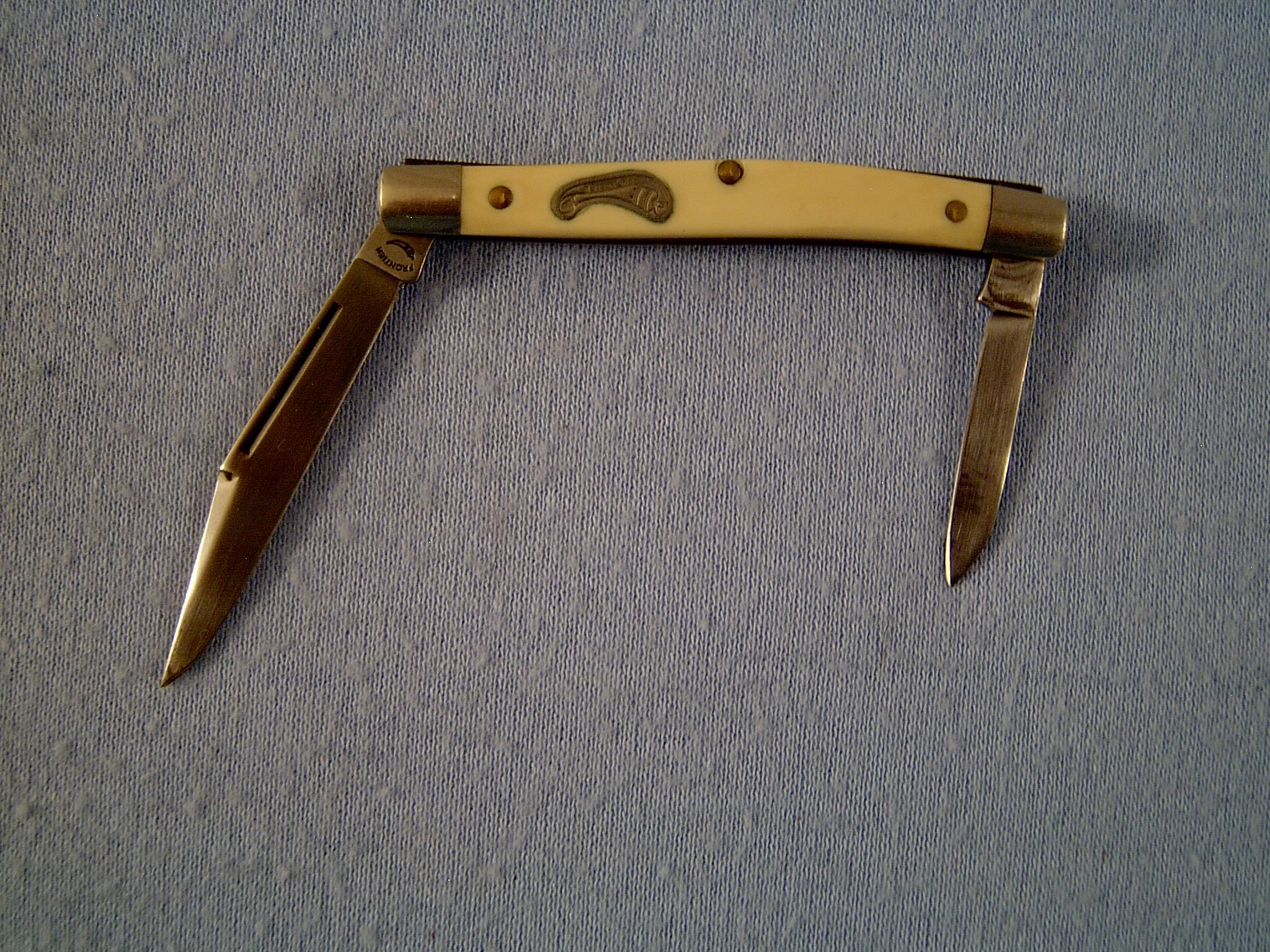 Imperial Frontier Pocket Knife SPF - SASS Wire Classifieds - SASS Wire ...