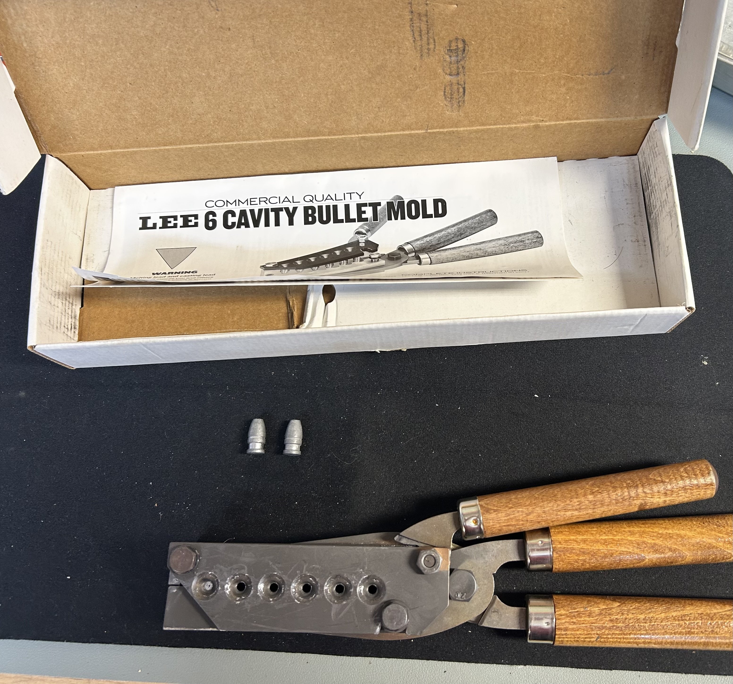 SOLD: Lee “Dick Dastardly Snakebite” .38spl-158gr Big-Lube bullet mould ...
